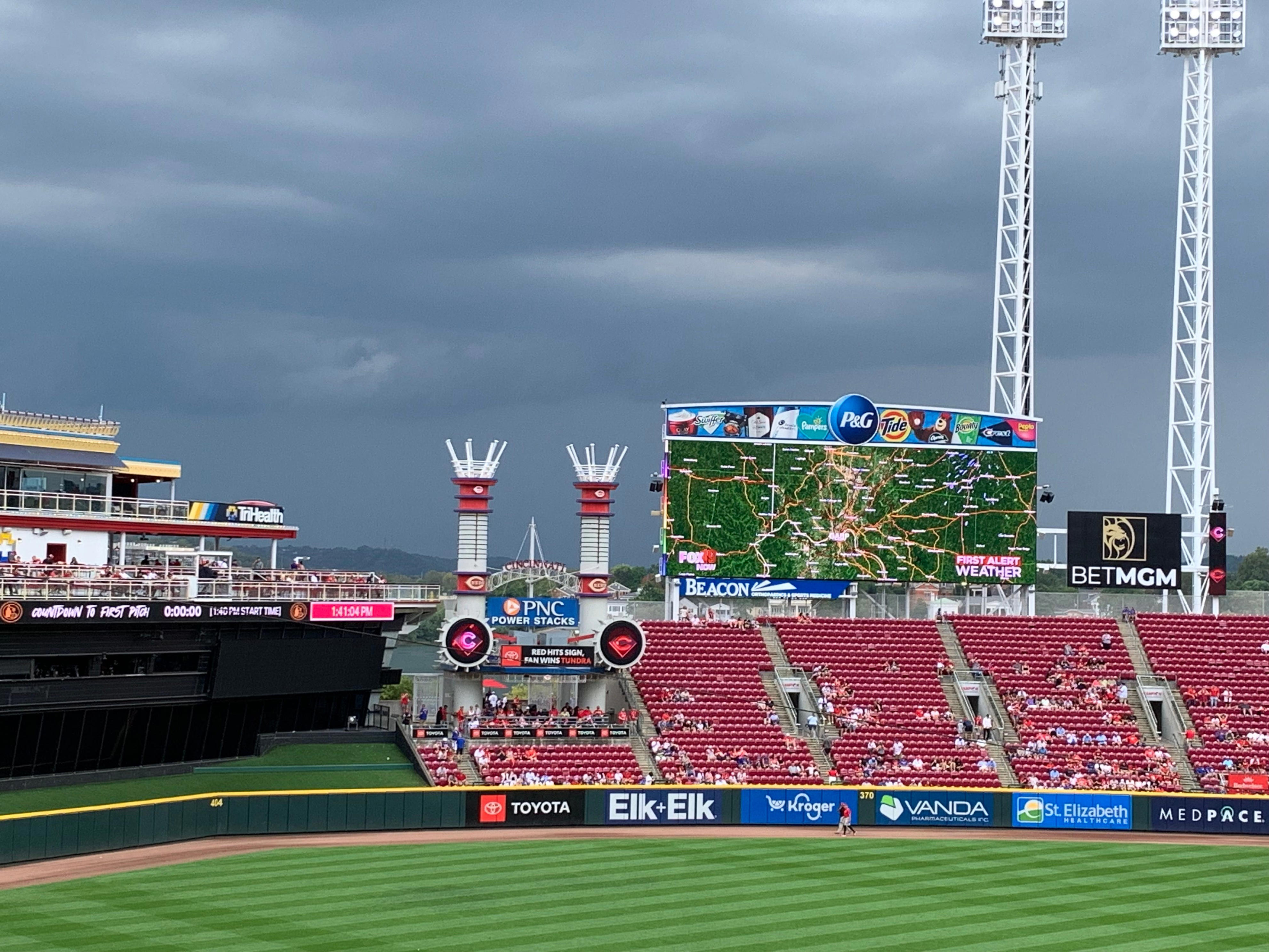 Rain-delayed Cincinnati Reds-Chicago game to start at 2:50 p.m.