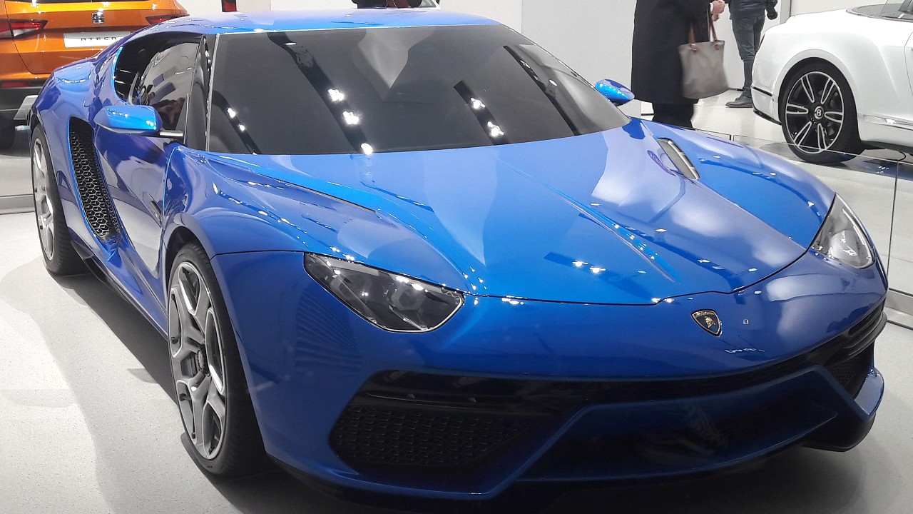10 Exotic cars that never reached production