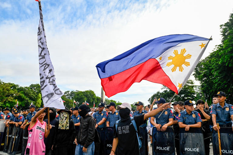 Thousands take to streets as Filipinos protest flood control fraud