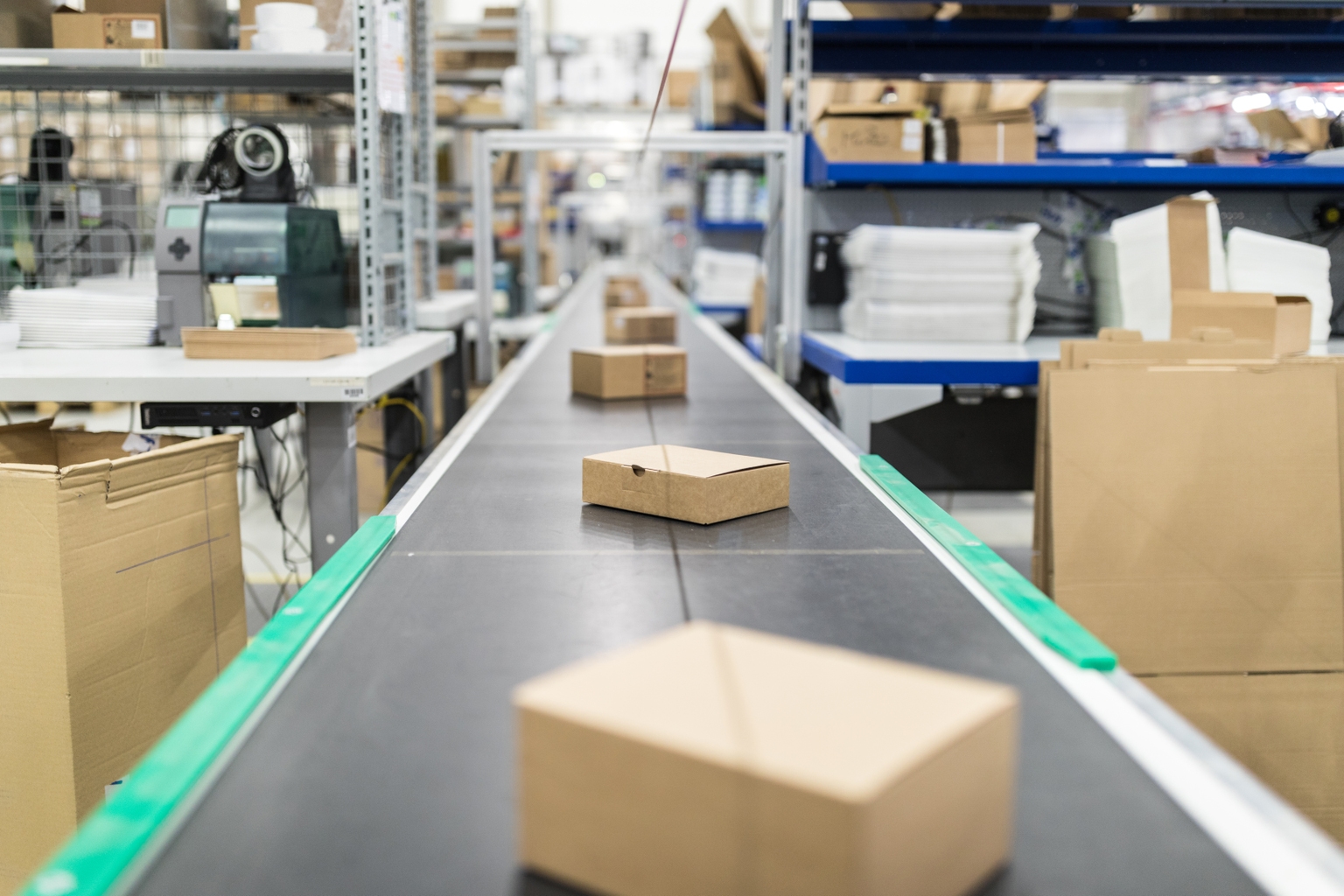 Cardboard-box demand slips, raising concerns about consumer spending