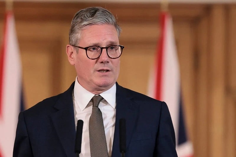 Starmer serait prêt à quitter Downing Street, selon des médias britanniques
