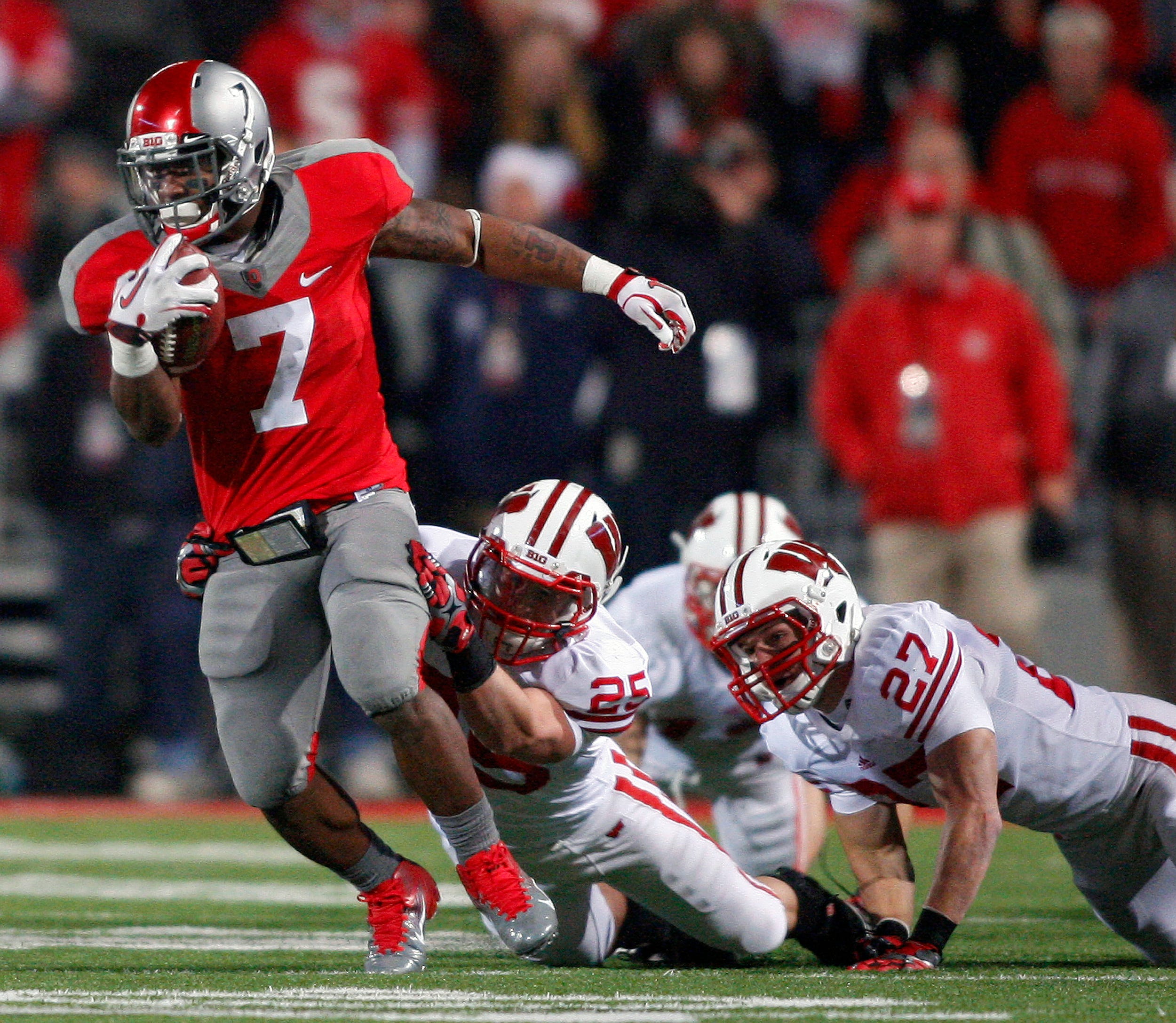 Former Ohio State football RB Jordan Hall appears in court after gas ...