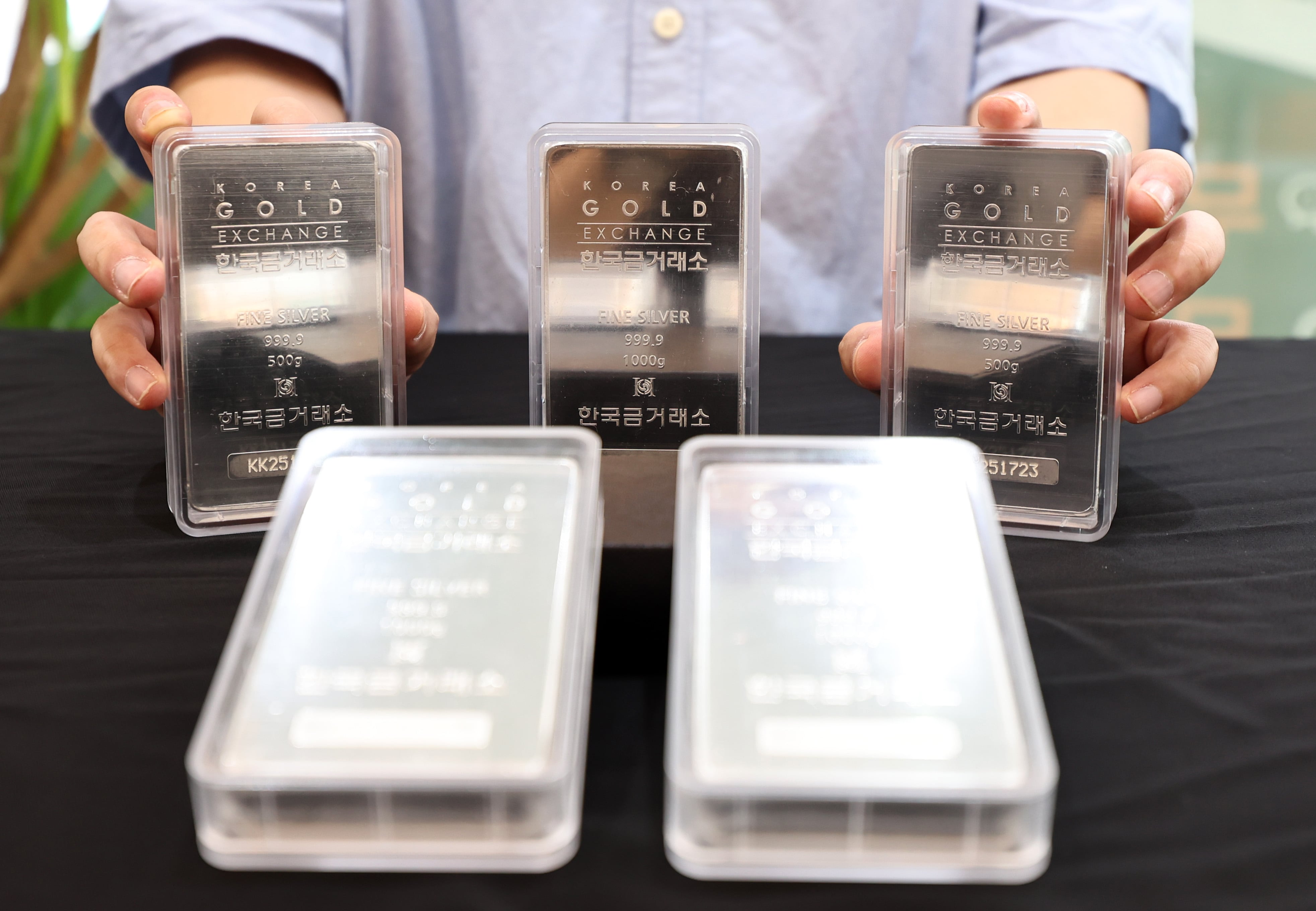 Silver Prices Surge, Driving Investment Boom