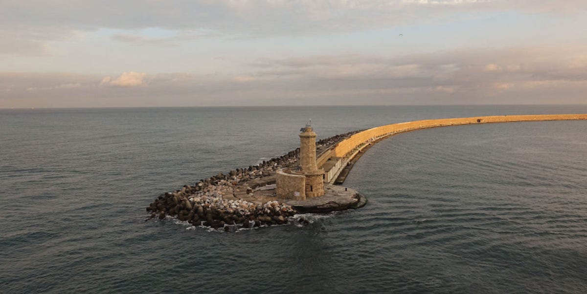 Il faro più bello della Toscana è questo, ma per visitarlo dovrai fare ...