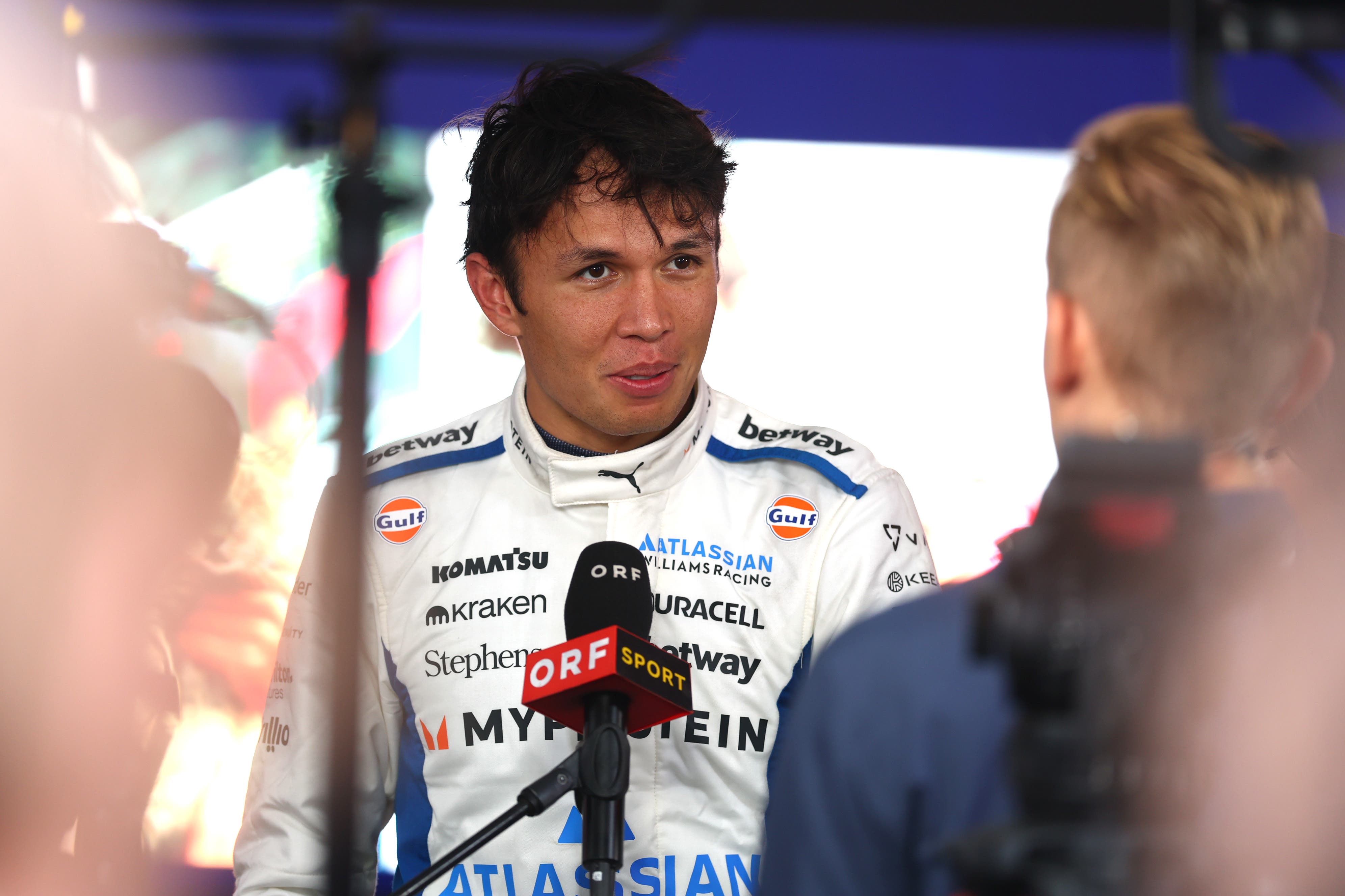 Alex Albon Reacts to Carlos Sainz's Podium Finish - 'Shake Off The Bad Luck
