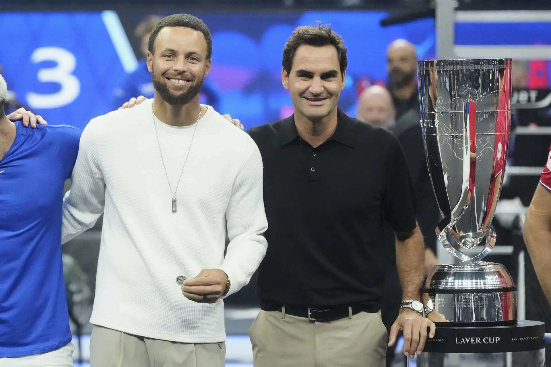 NBA pro Stephen Curry joins tennis legend Roger Federer at Laver Cup ...