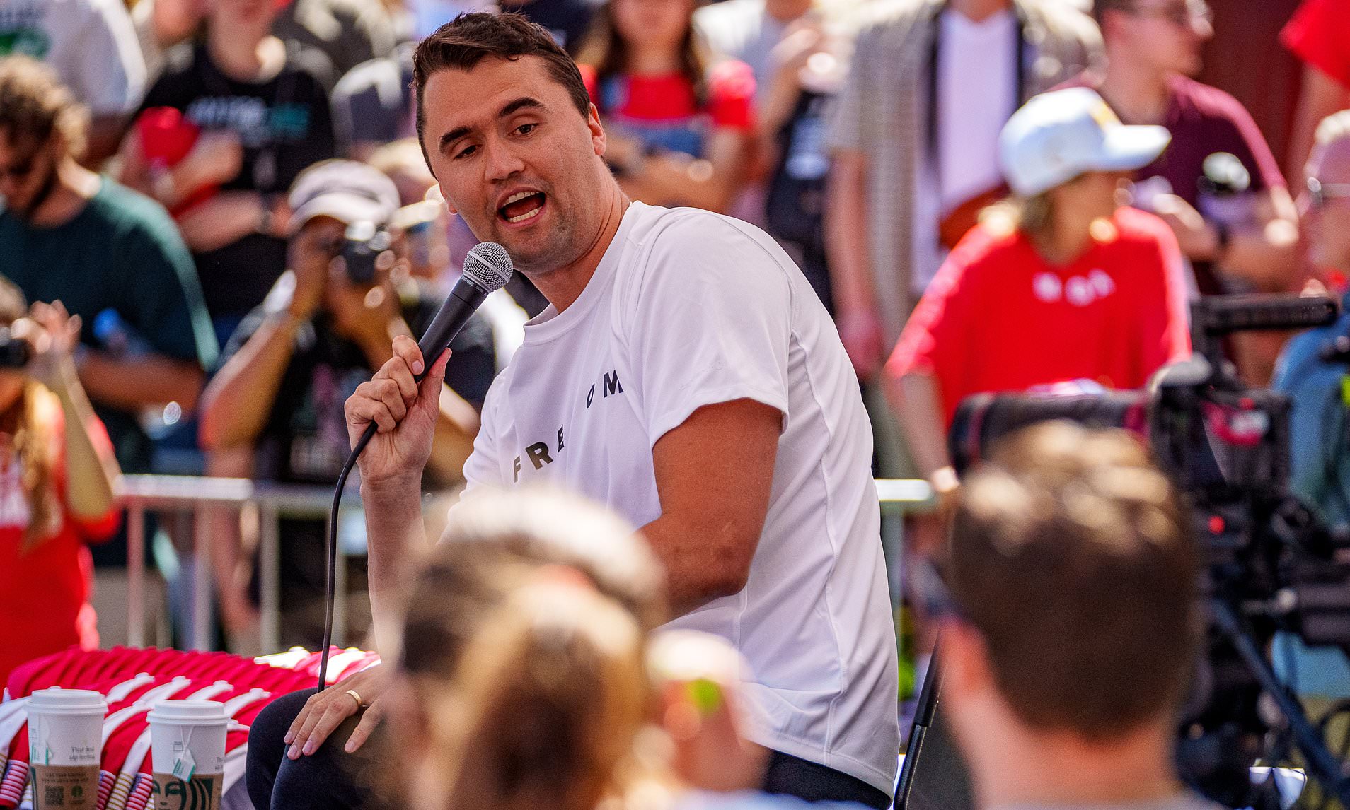 Cleveland Browns hold Charlie Kirk tribute on day of slain MAGA star's ...