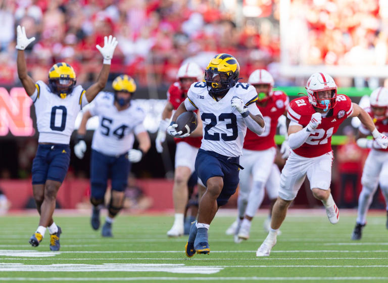 Michigan interim head coach Biff Poggi knew exactly how he wanted to ...