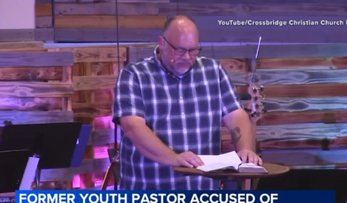 Youth pastor arrested on child porn charges 2 weeks after stepping down ...