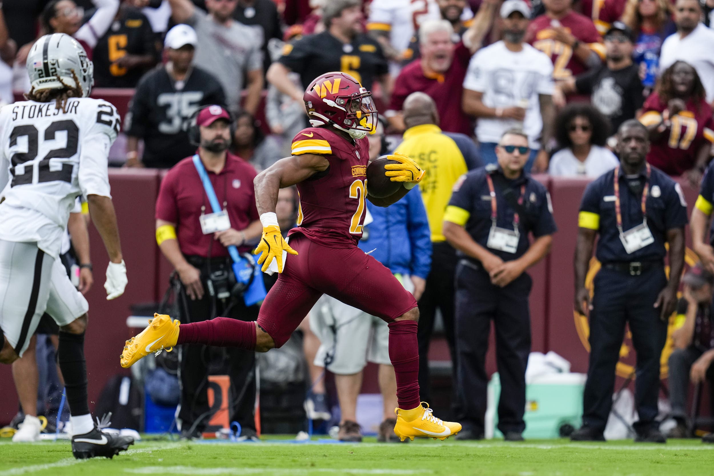 Commanders RB Jeremy McNichols Records Career Milestone vs Raiders