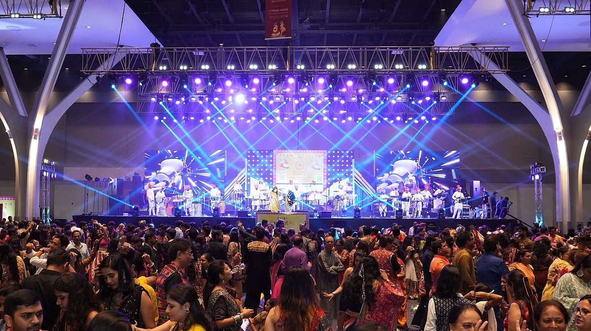 Navratri 2025: Mumbai’s Biggest Indoor Garba Nights Begin Today; Check ...
