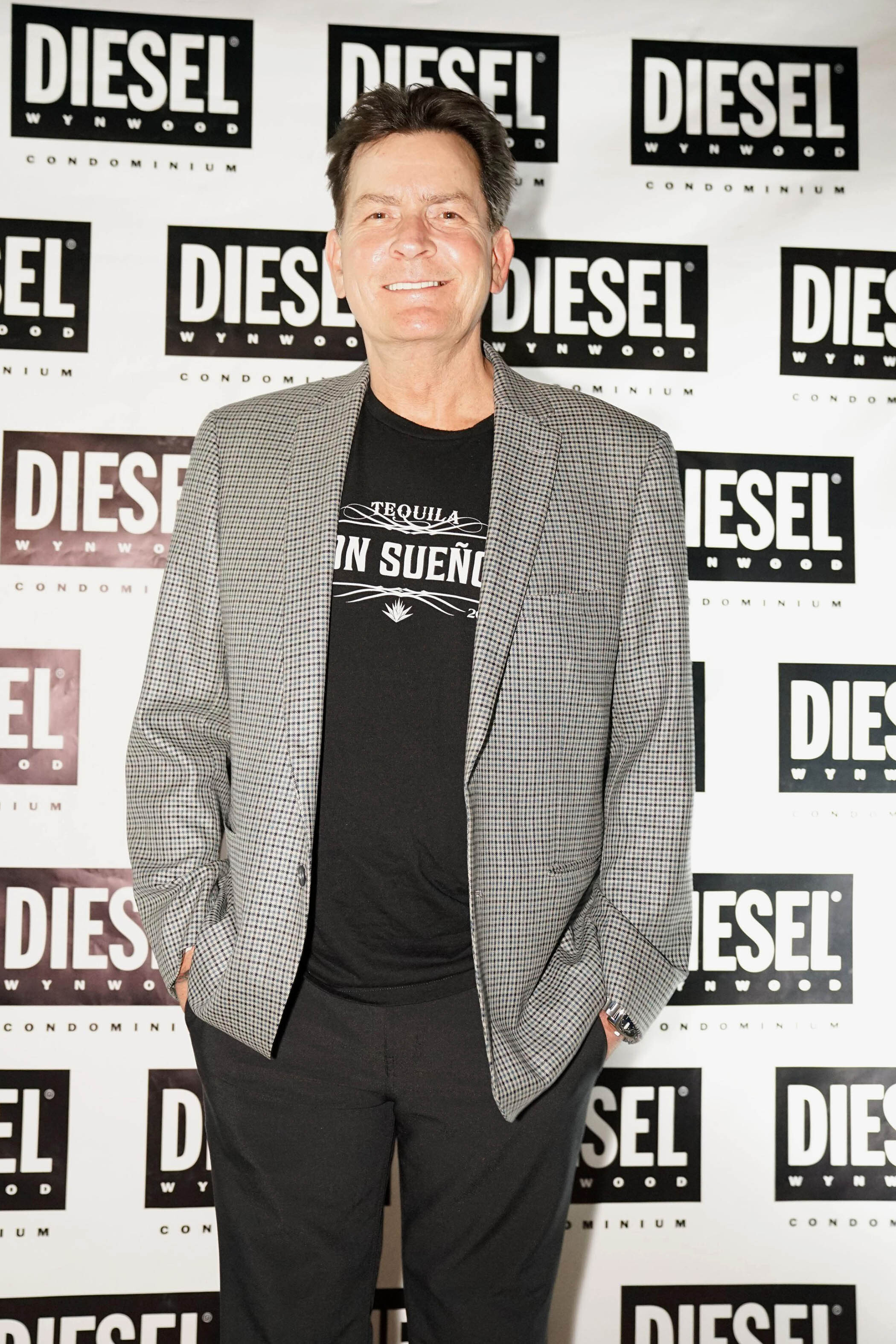 Charlie Sheen reveals Mexican drug cartel 'thought I was dealing'