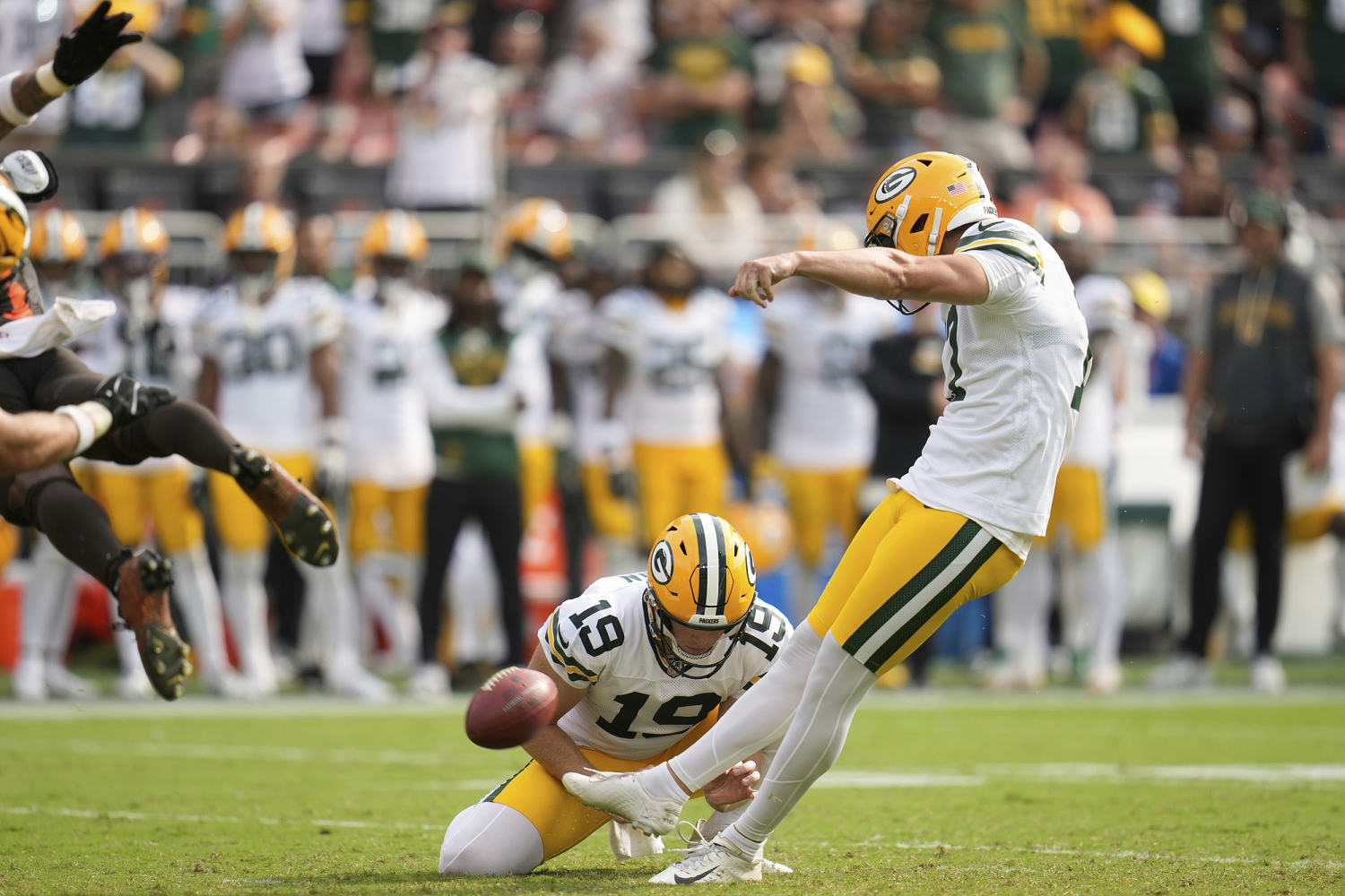 Blocked kicks throw NFL games into chaos