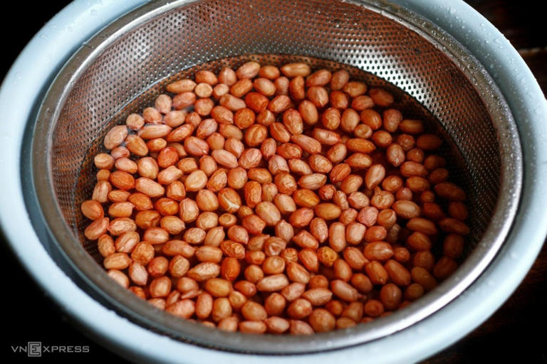 Why you should wash peanuts before roasting