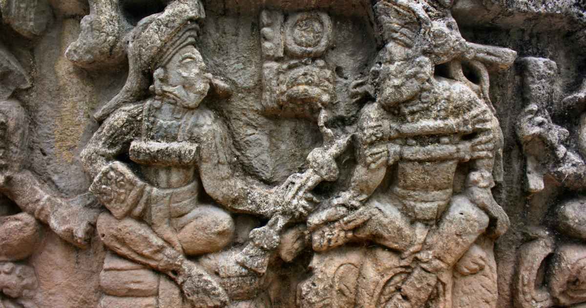 Experts find mysterious hand signs on 1,300-year-old Maya altar