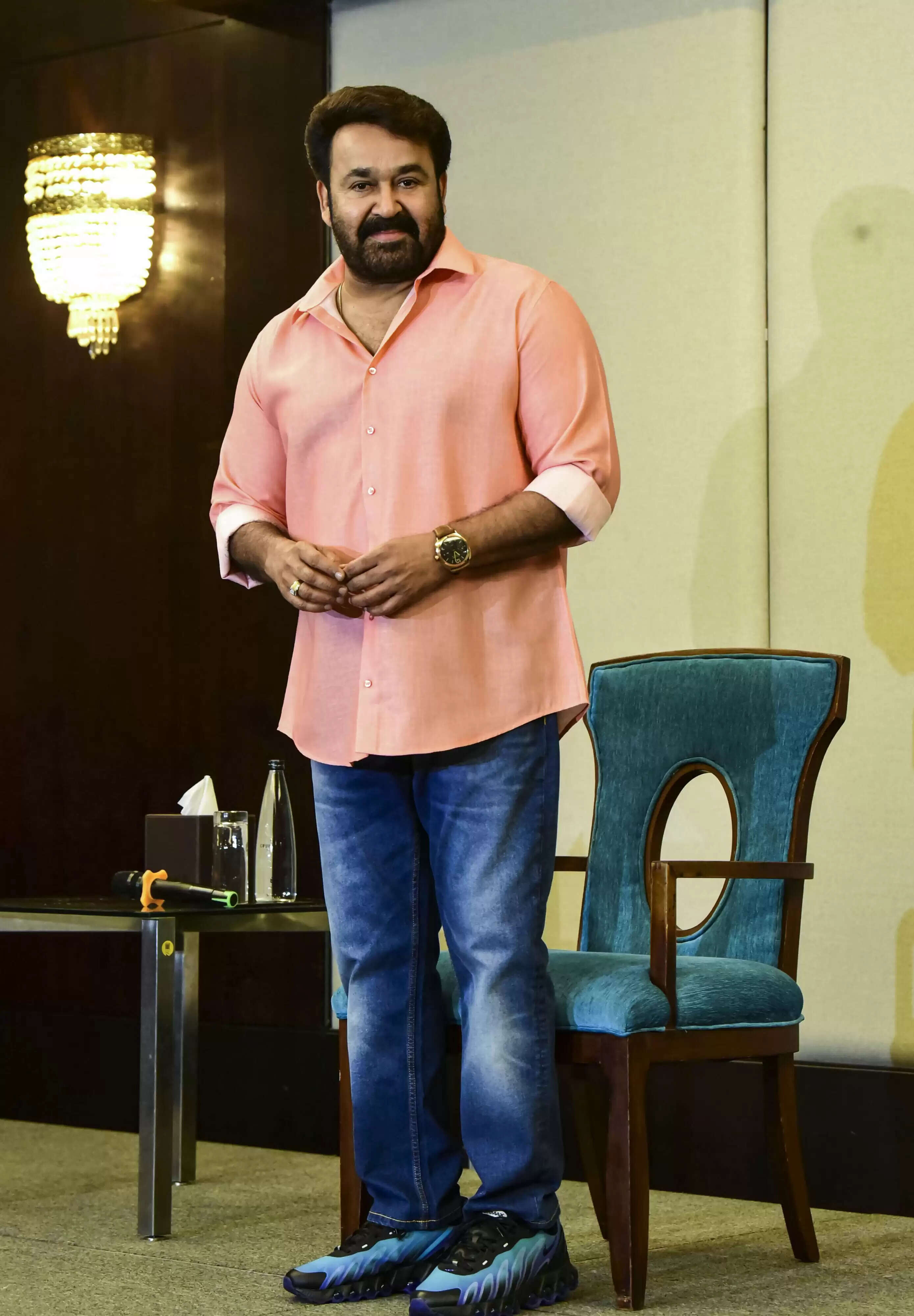 Mohanlal Receives Dadasaheb Phalke Award: Celebrities Celebrate His ...