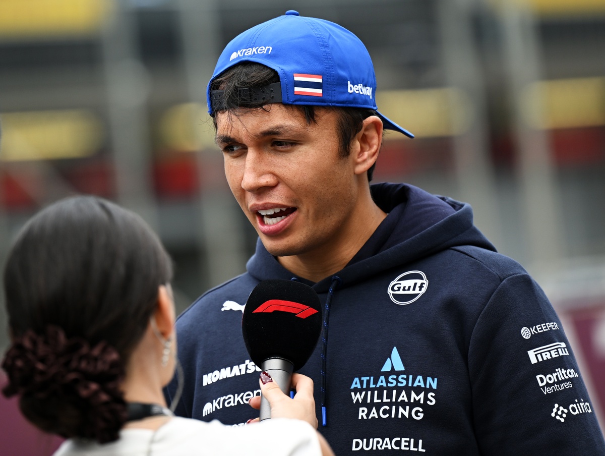 Albon: “Carlos için sevindim ama benim açımdan puansız bir hafta sonu”