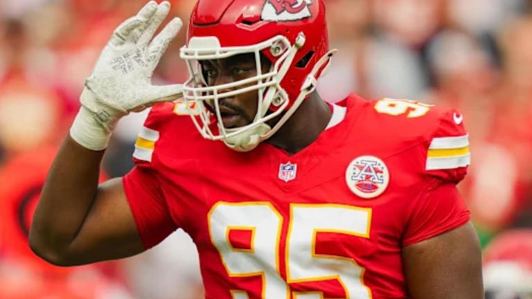 NFL: Chris Jones turns down Russell Wilson's jersey: "I don't want it"