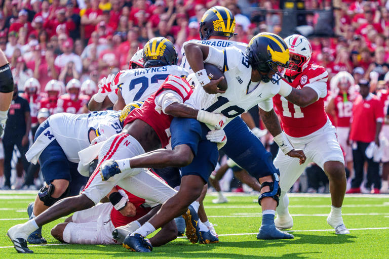 Nebraska linebacker Dasan McCullough plans to enter NFL draft