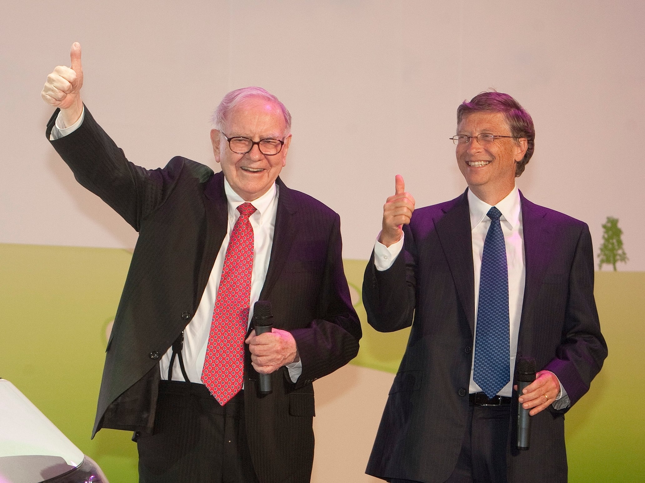 Berkshire Hathaway Sells BYD Stake After 3,890% Stock Surge