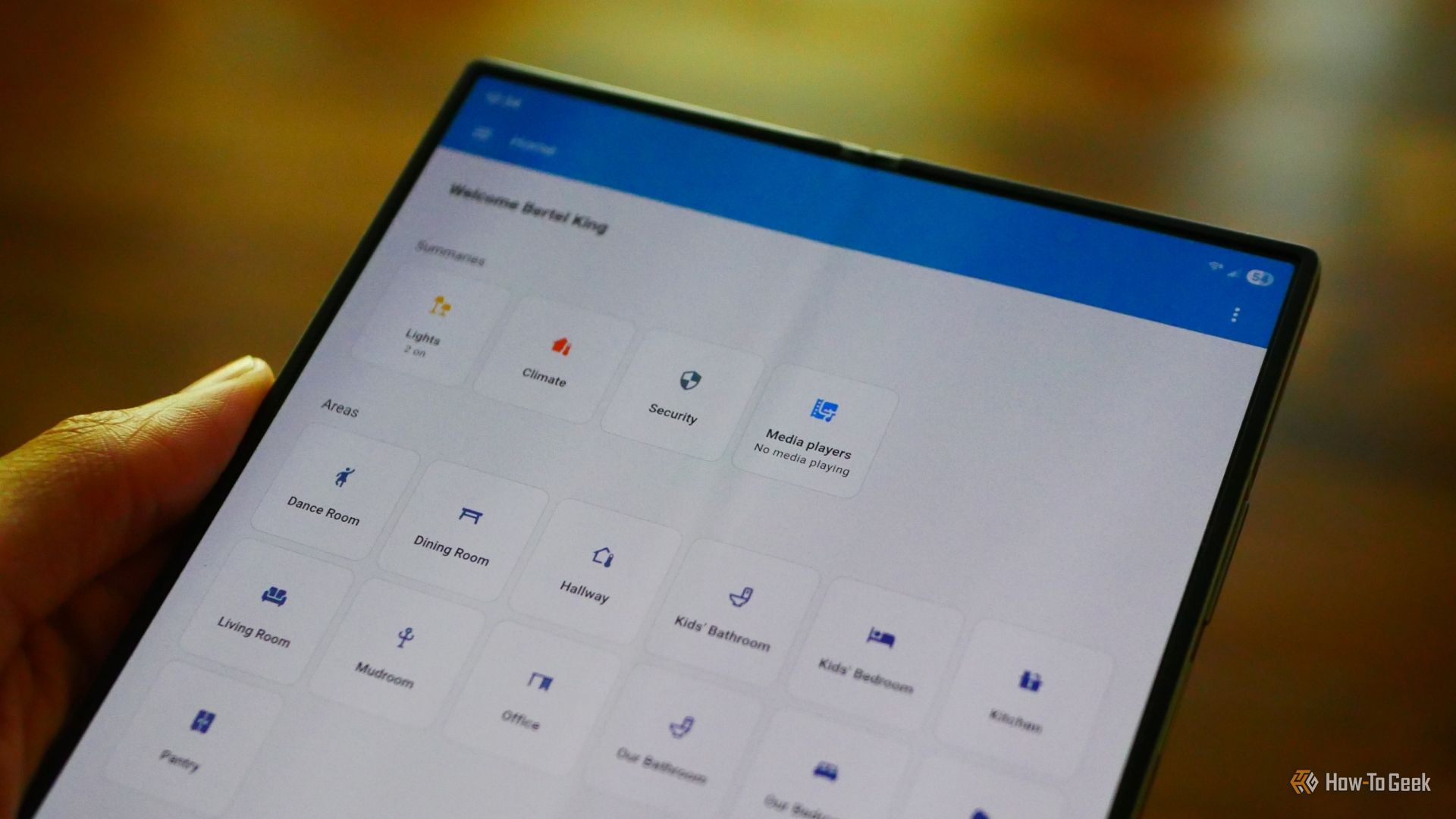 I Switched to Home Assistant's New Dashboard, and It's Now My Favorite Hub