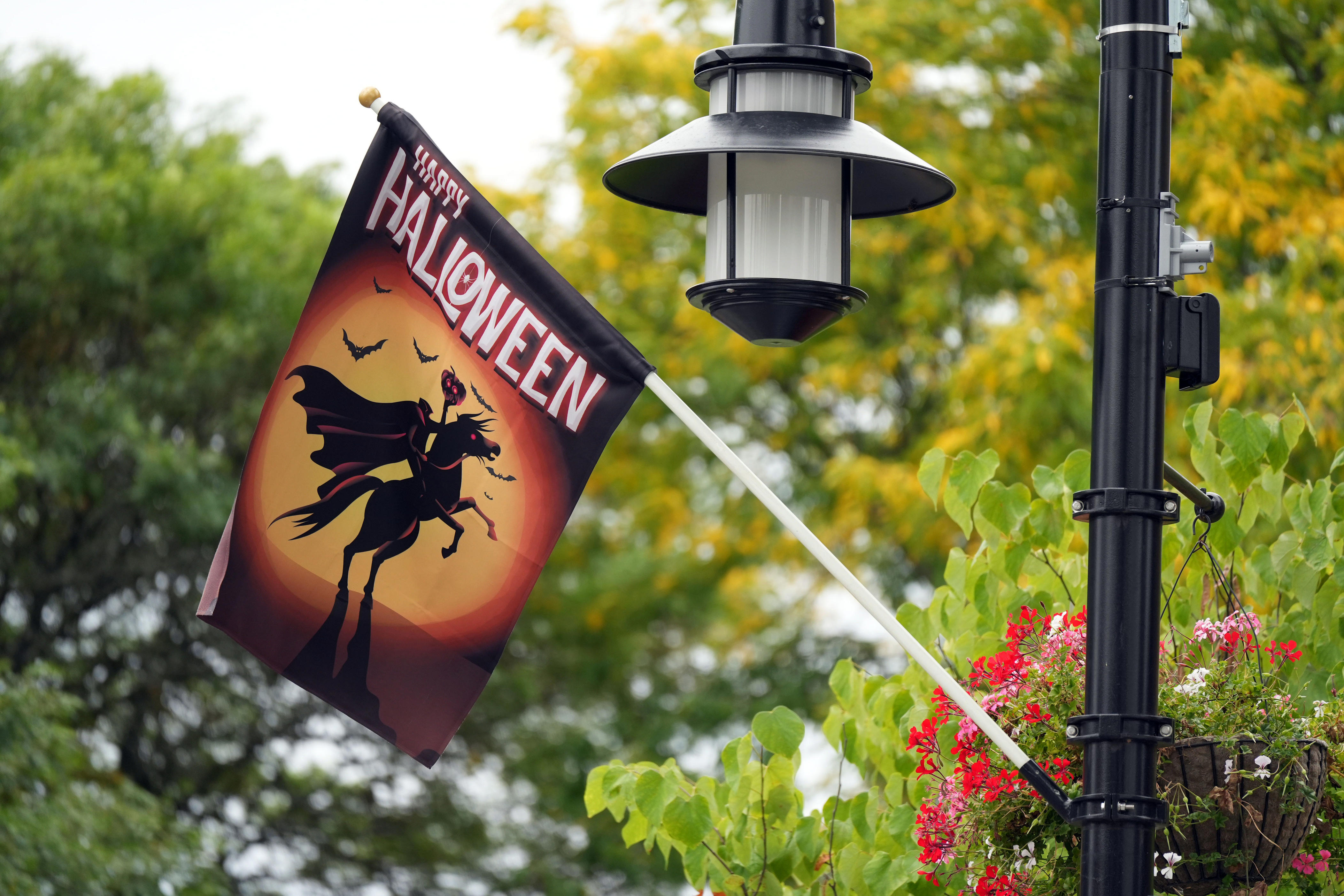 Chilly mid-week as October starts in Lower Hudson Valley. See weather ...