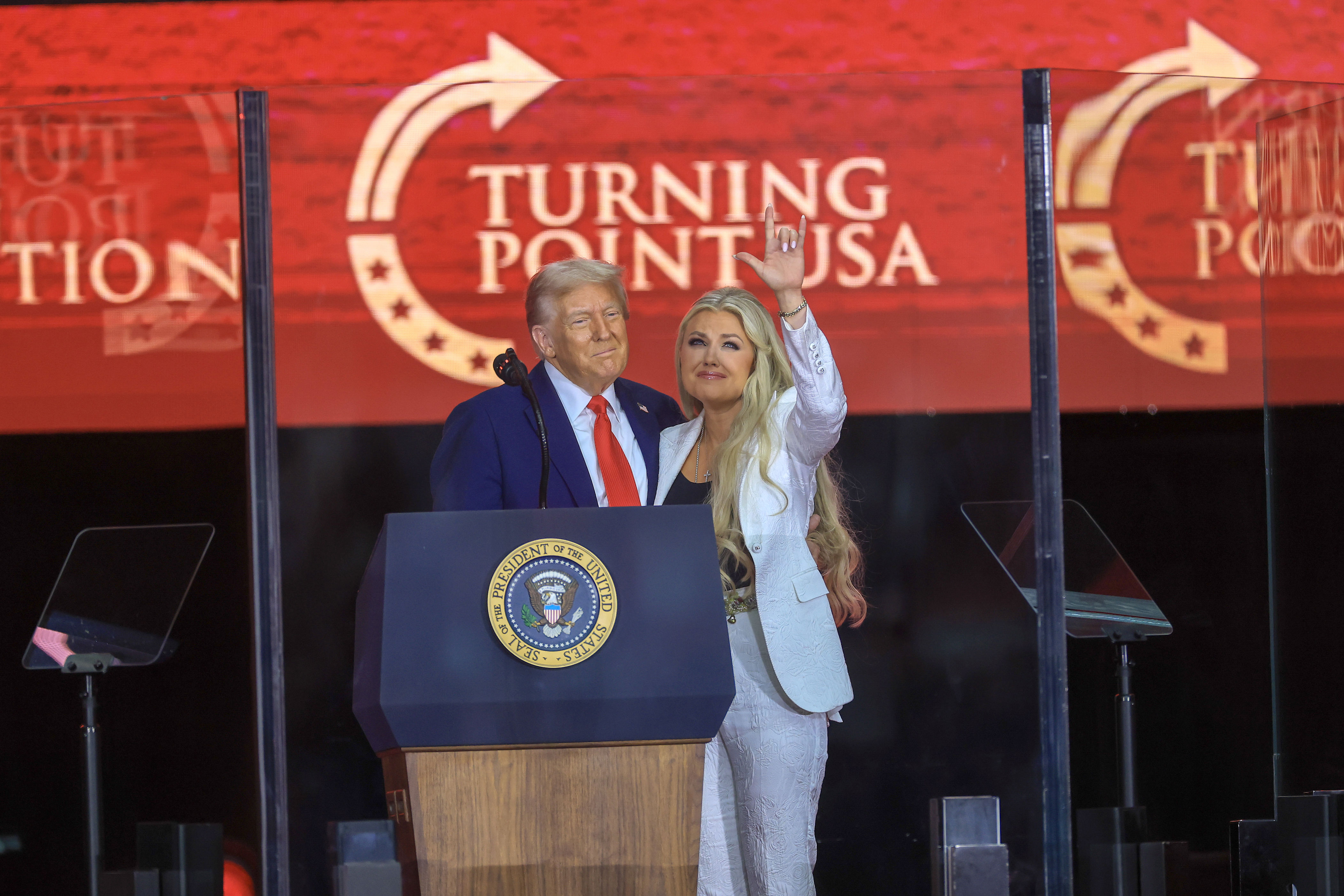 “What is happening?”: Erika Kirk hand gesture at end of Charlie Kirk ...