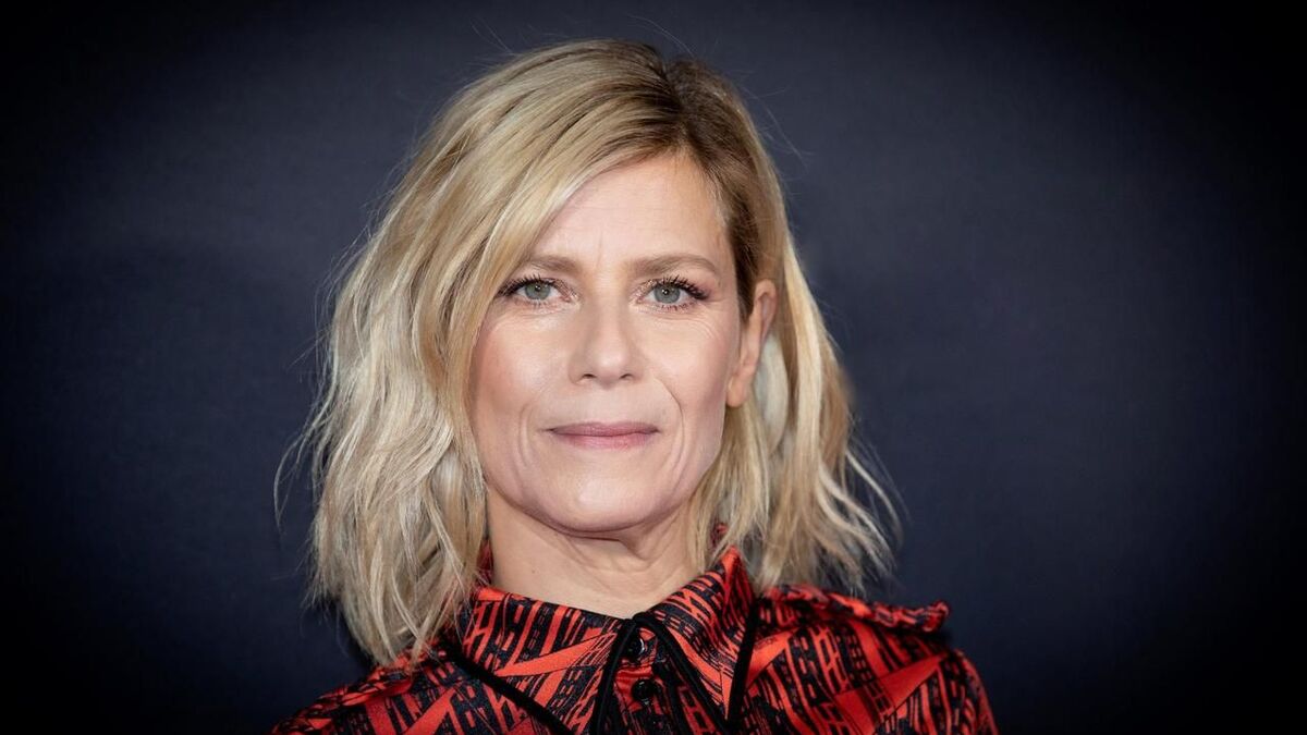 « J’ai considéré qu’il m’avait abandonnée » : Marina Fois raconte comment elle a vécu la mort de ...