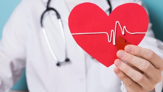 Cardiologist reveals 6 reasons why your heart may beat faster than ...