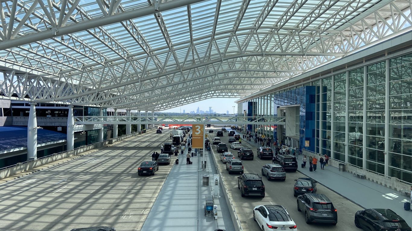 A timeline of Charlotte Douglas International Airport's $608M Terminal ...