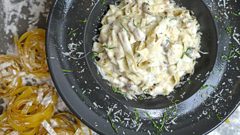 9 H-E-B meal kits I split to save