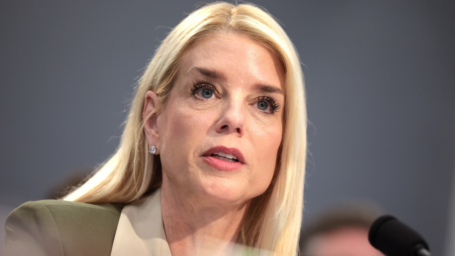 Trump urges AG Bondi to go after his political enemies