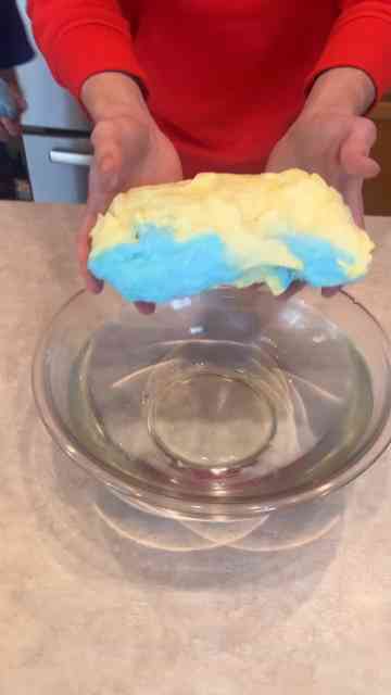 Family Cotton Candy Egg Roulette – Hilarious Sweet Challenge