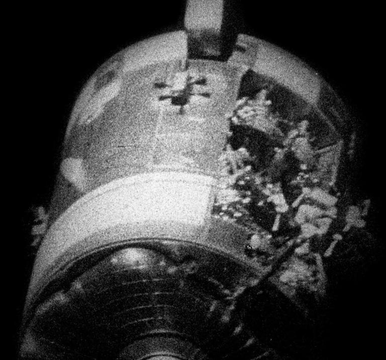 How the Apollo 13 space mission unfolded