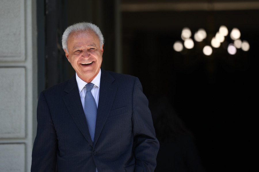 Ο εκτροχιασμός της ελληνικής οικονομίας με ντοκουμέντα: Ολυμπιακή, ΟΣΕ ...