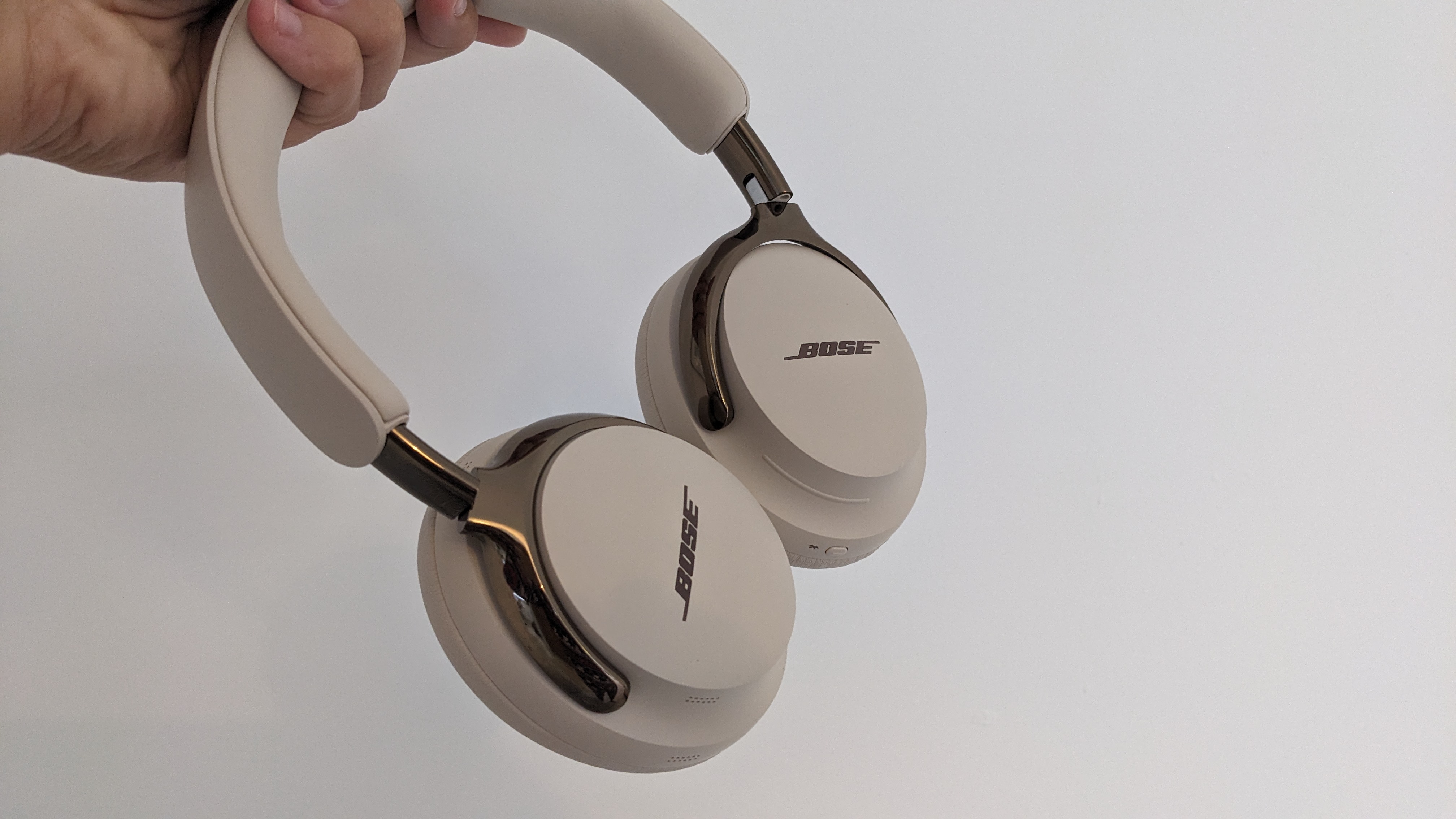 Bose QuietComfort Ultra Headphones (2nd Gen) review: the noise ...