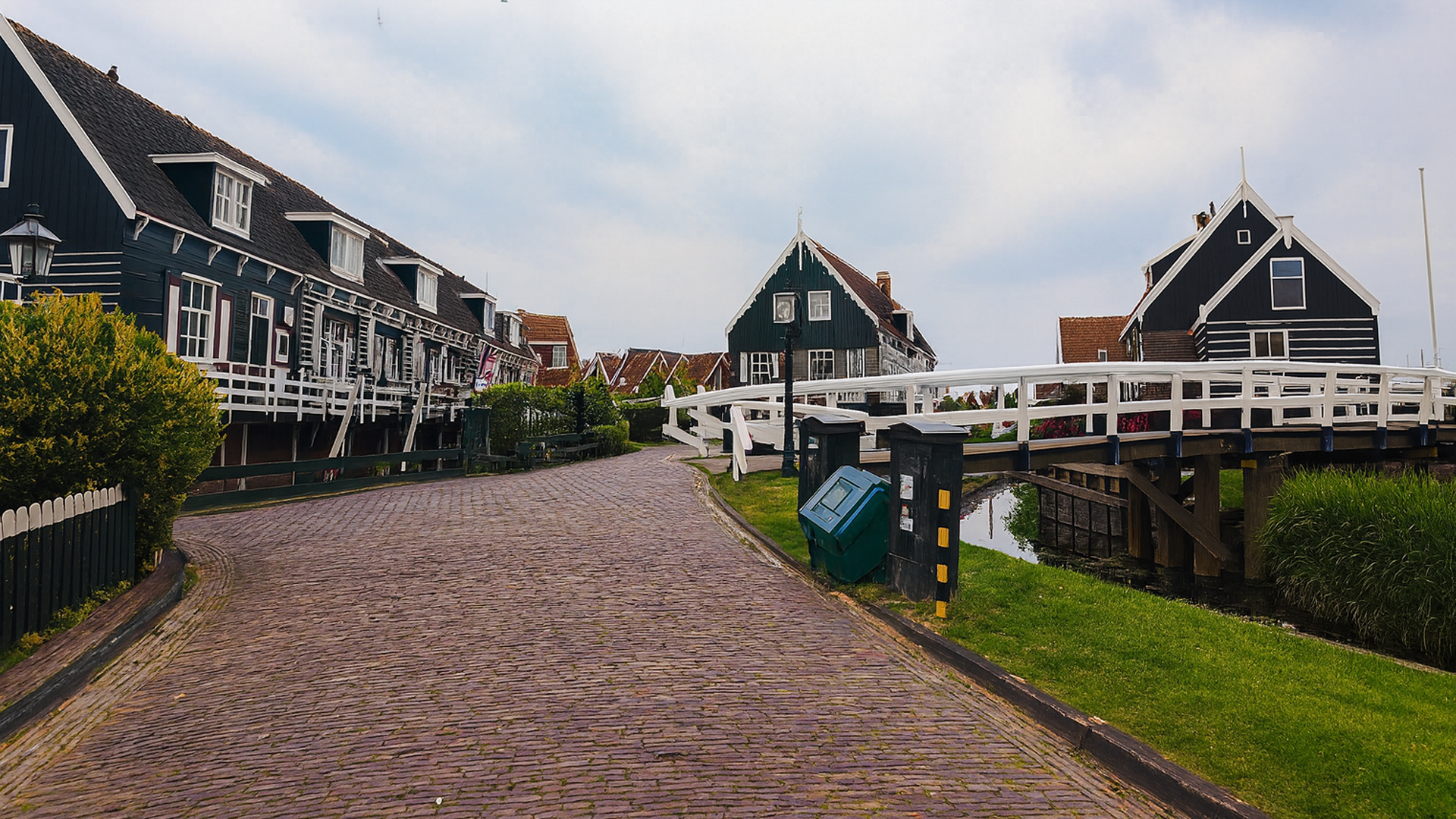 Passeio em Marken, Holanda – Vila Histórica e Antiga Ilha (4K)