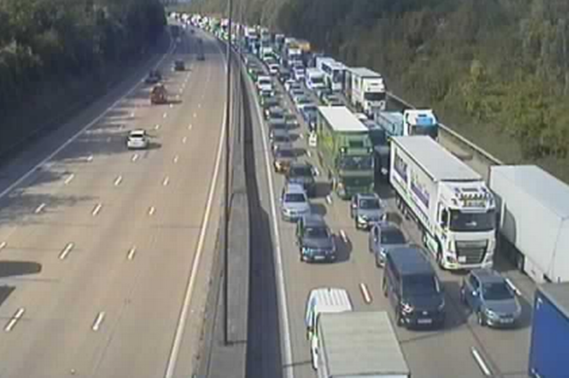 Full M25 diversion route after HGV fire closes part of motorway in Surrey