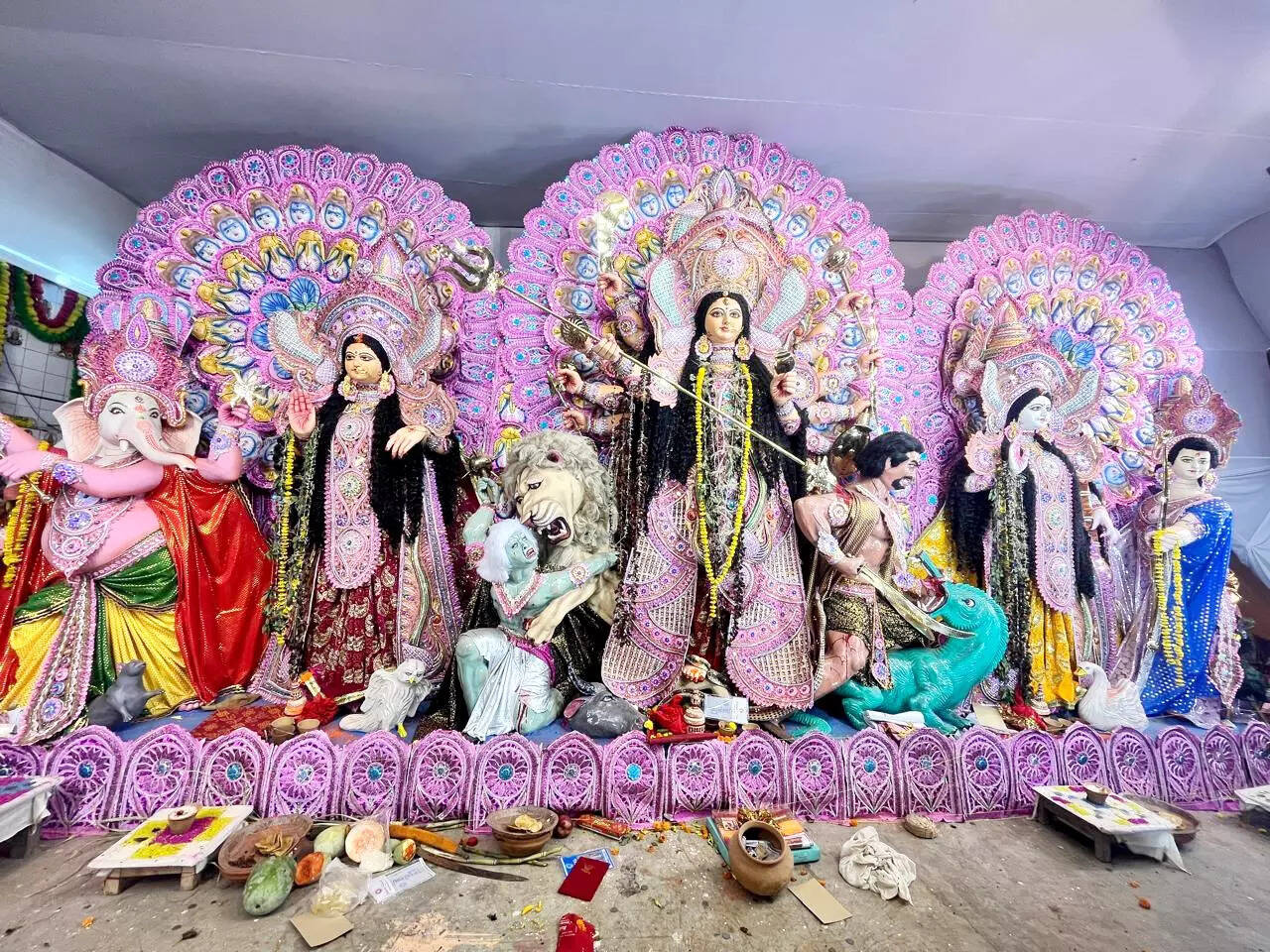 Churi Market traders turn Puja into social mission