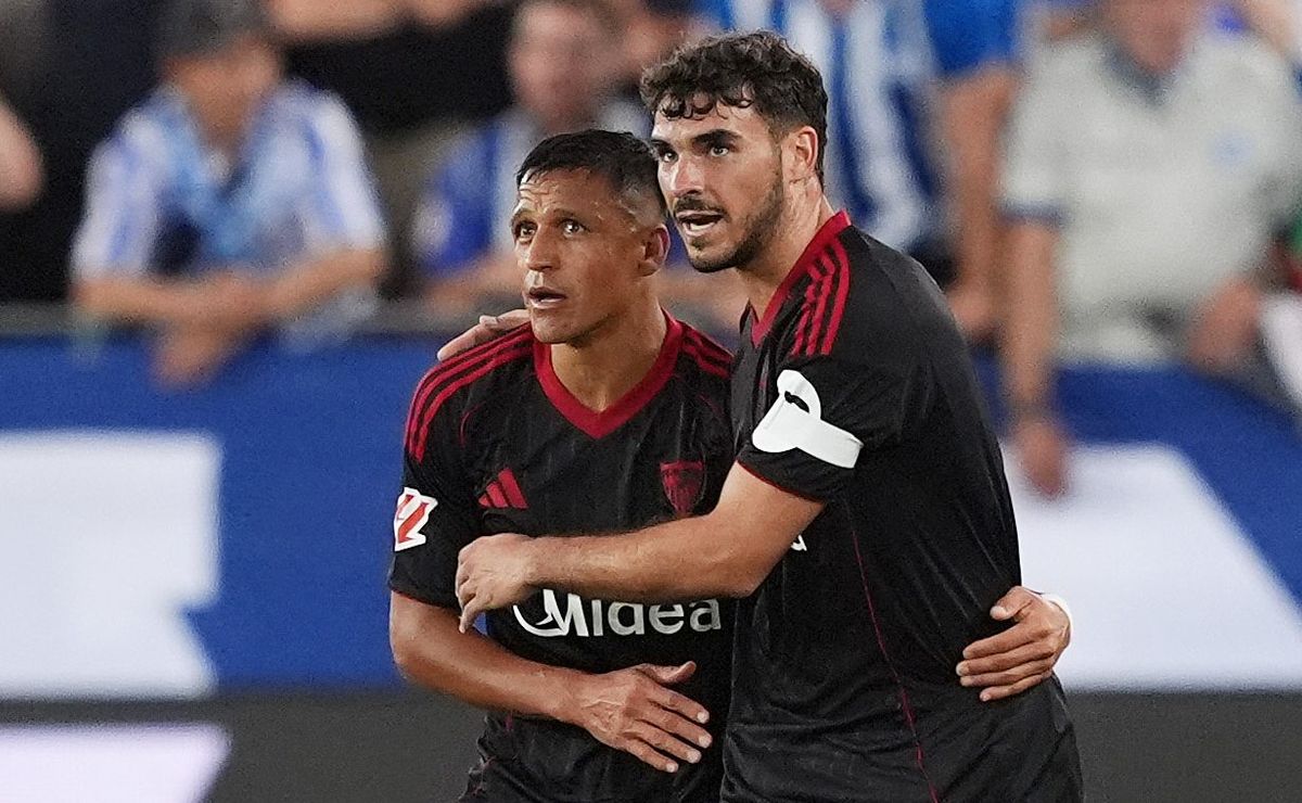 Gigante español se saca el sombrero con Alexis Sánchez y Gabriel Suazo en Sevilla: “Han sido…”