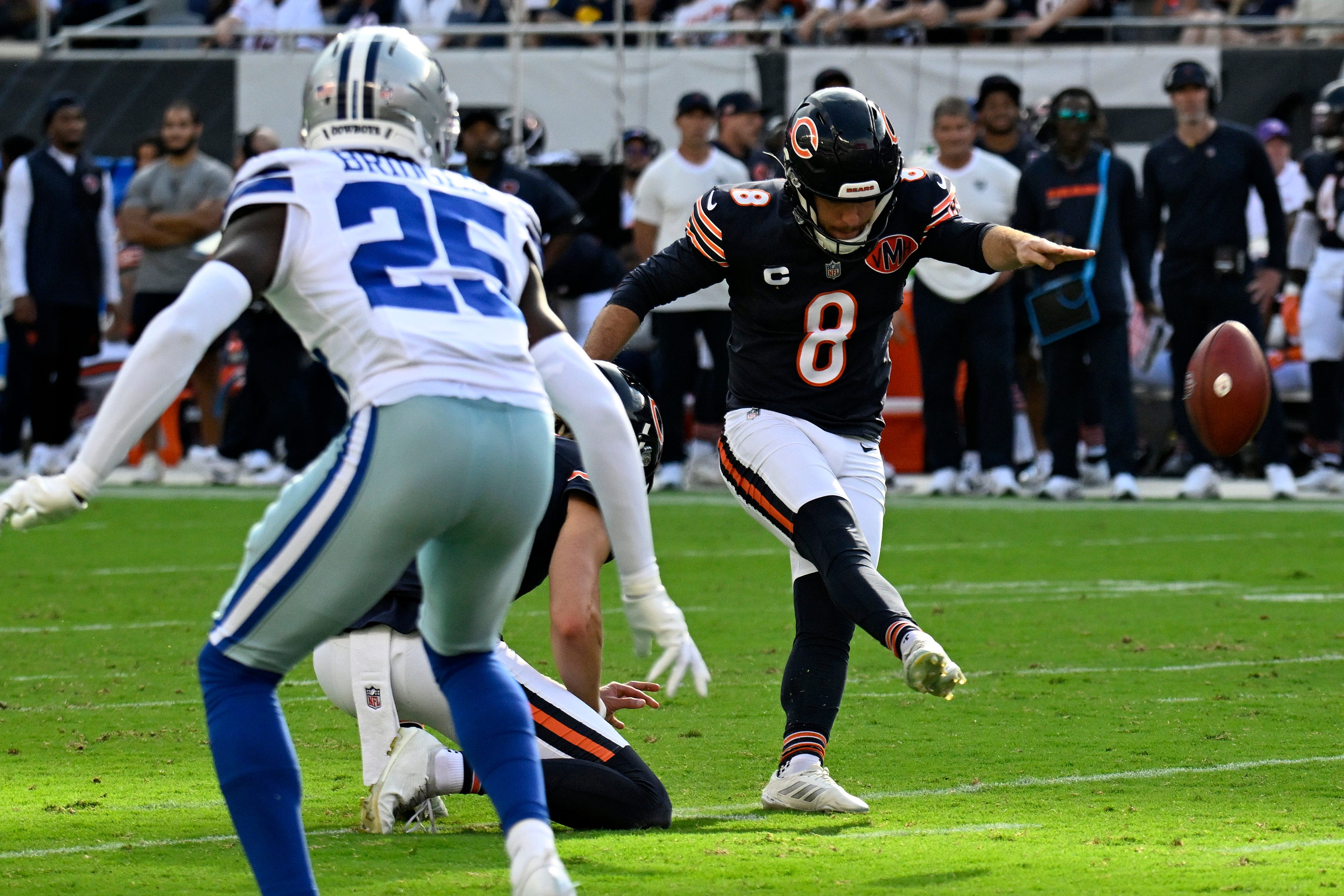 Who's in, who's out for Bears-Commanders in Week 6?