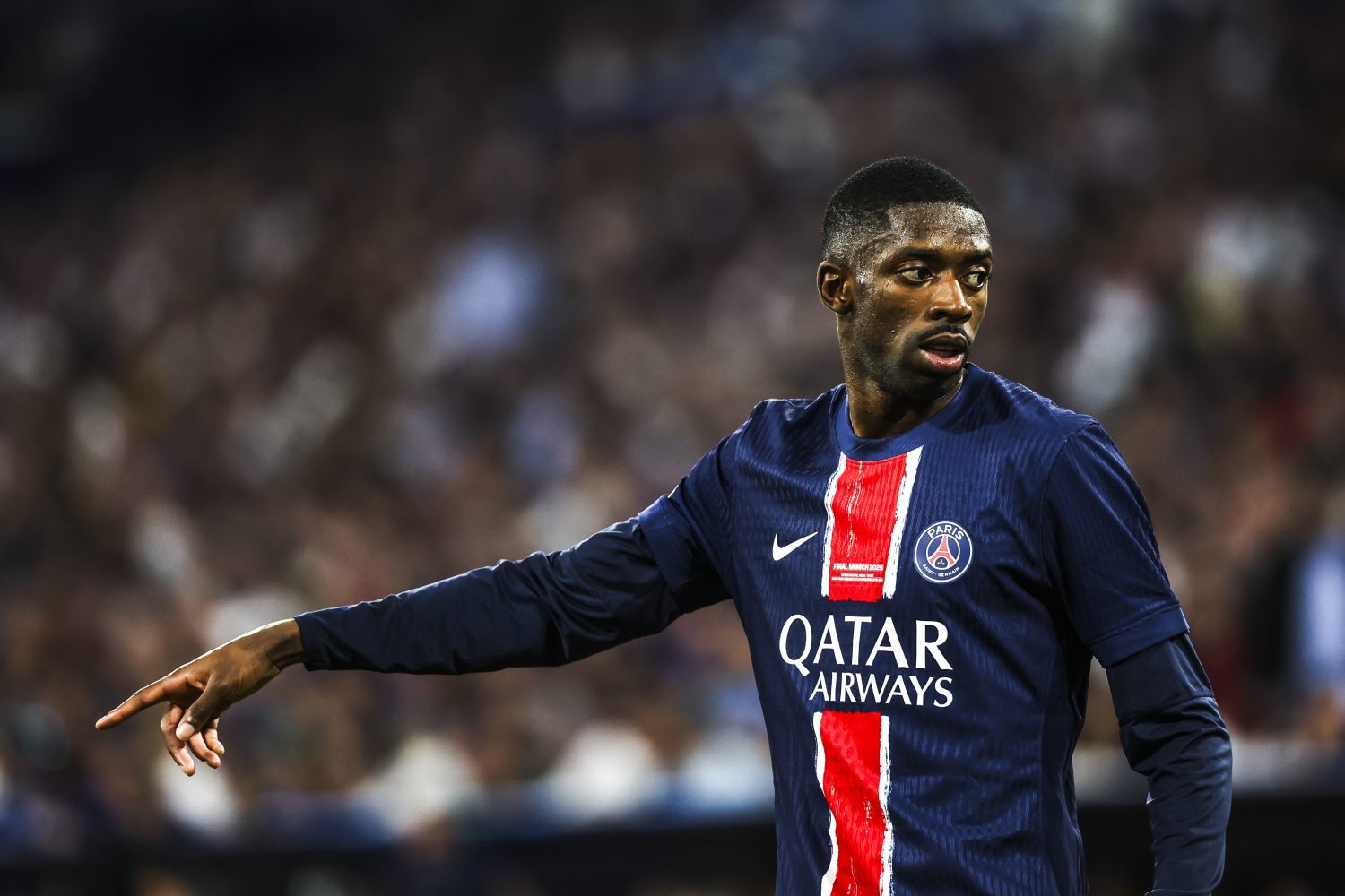 Dembélé serves as an example for Arne Slot; Ekitike explains!