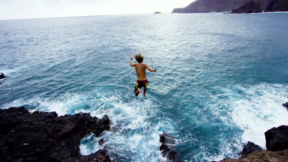 Cliff Jumping Hawaii 80 Foot