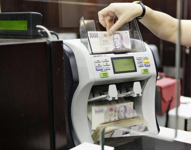 ČNB: Bankám v 1. čtvrtletí stoupl čistý zisk o osm procent na 29,55 ...