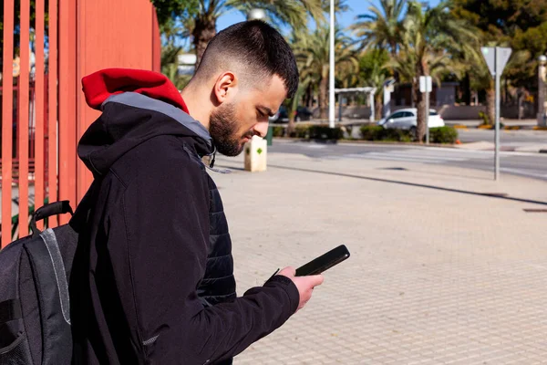 Goodwill CEO Warns Gen Z: AI Is Already Reshaping Entry-Level Jobs