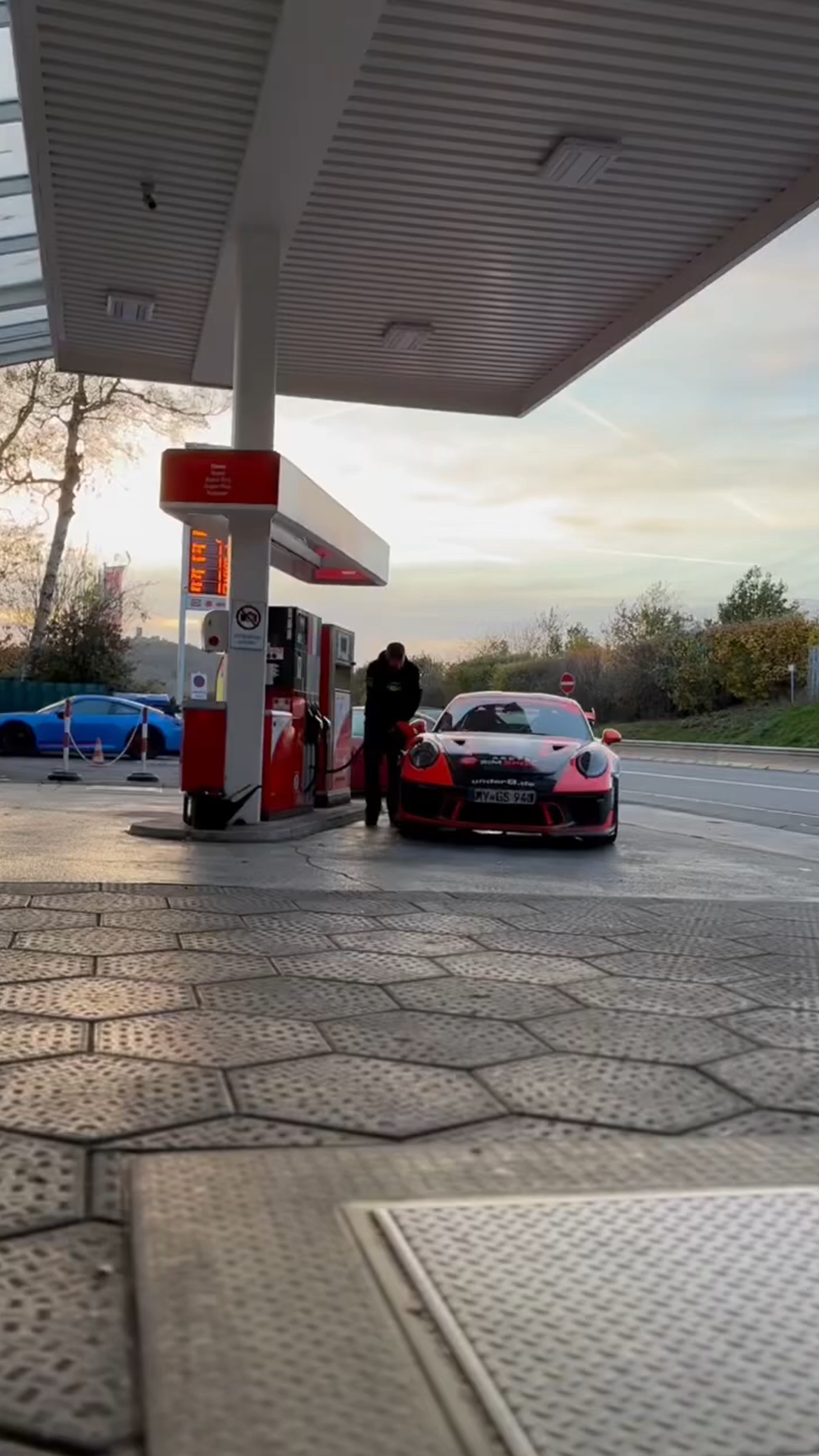 Porsche GT3 on Track