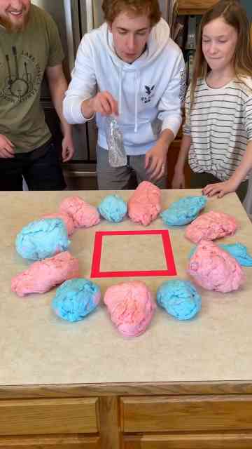 Dissolving Cotton Candy Challenge – Sweet Fun and Hilarious Reactions