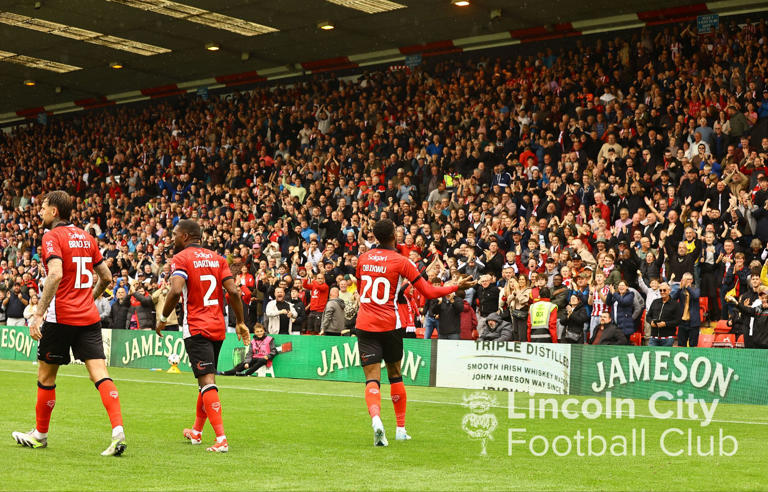 League One 2025–26 Promotion Race: Which Teams Are Favourites For The ...
