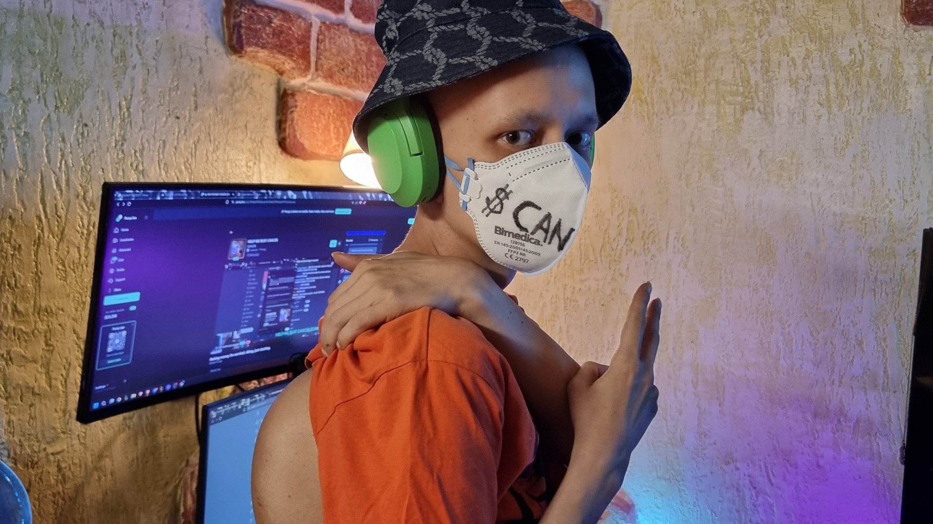 Streamer com cancro em fase 4 perde 30.000$ em doações após instalar ...