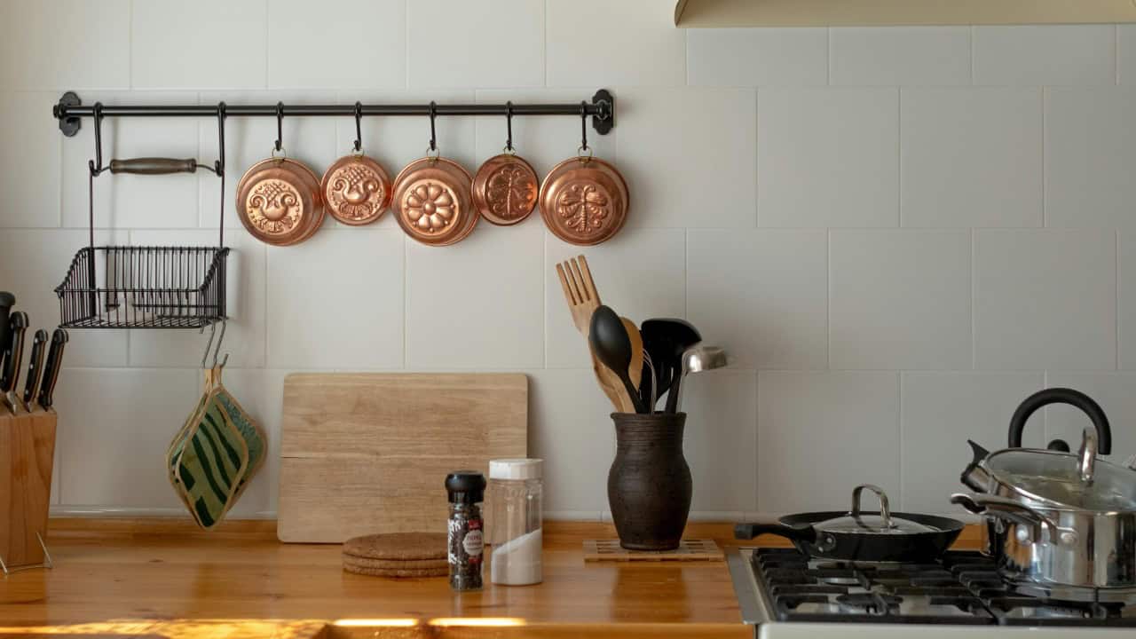 Retro kitchen gadgets that slap